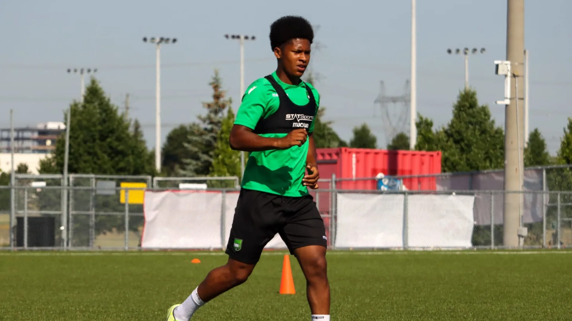 York9 FC signs U SPORTS pick Isaiah Johnston, releases Adrián Ugarriza