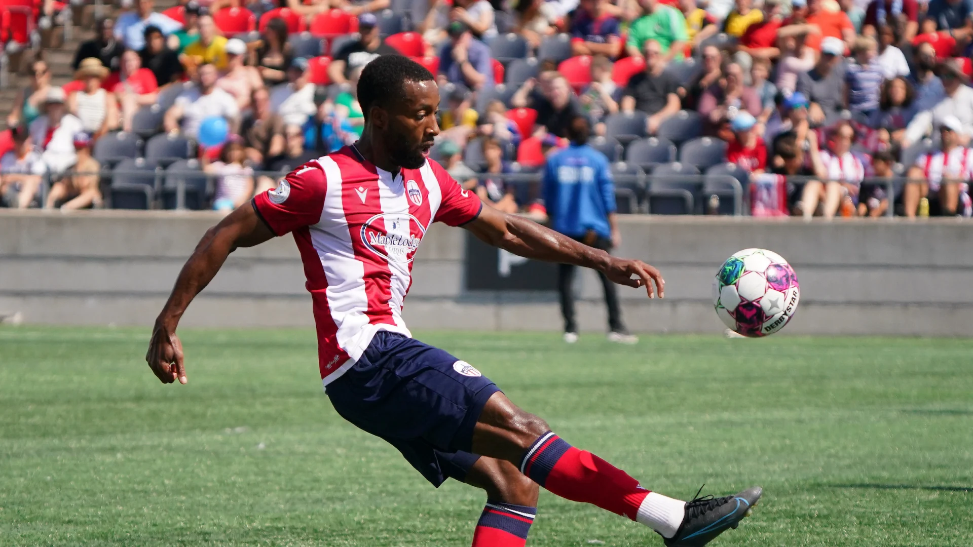 Atlético Ottawa says farewell to longest-serving player Malcolm Shaw