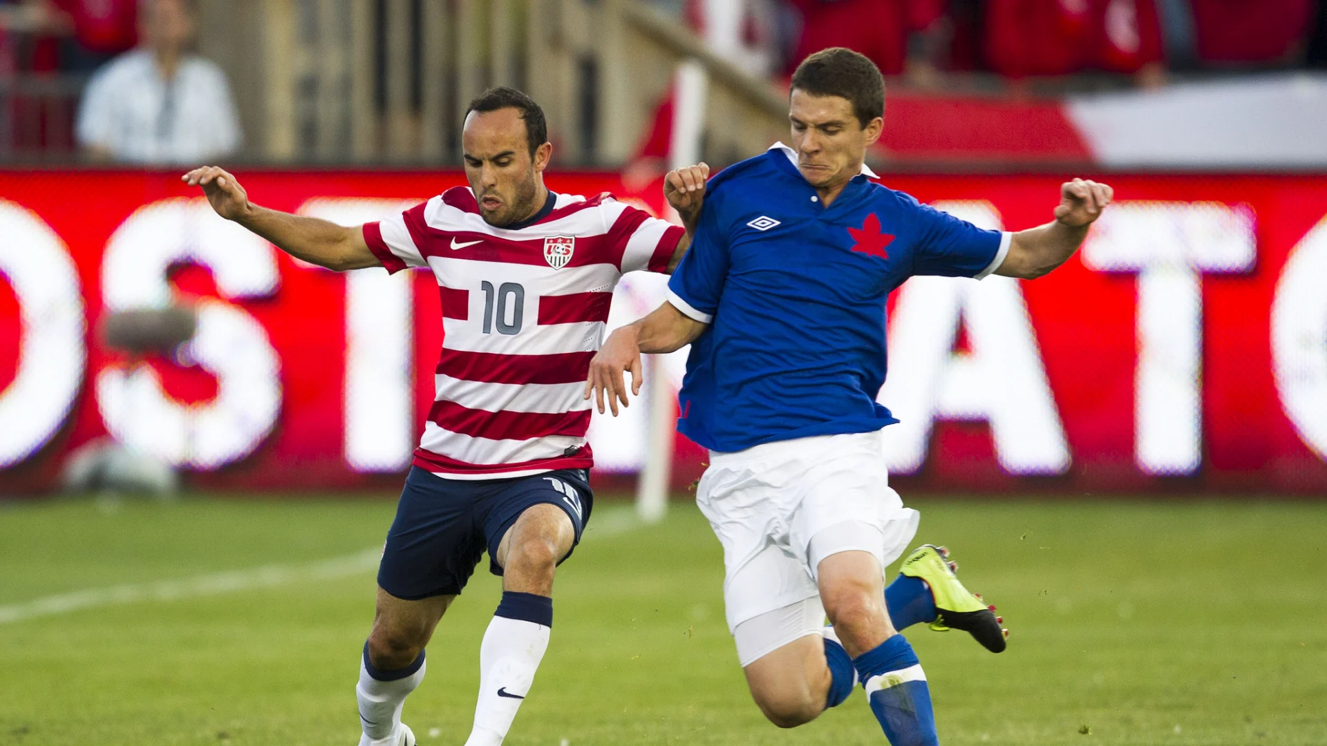 How Johnson ‘pushed himself’ back into CanMNT fold