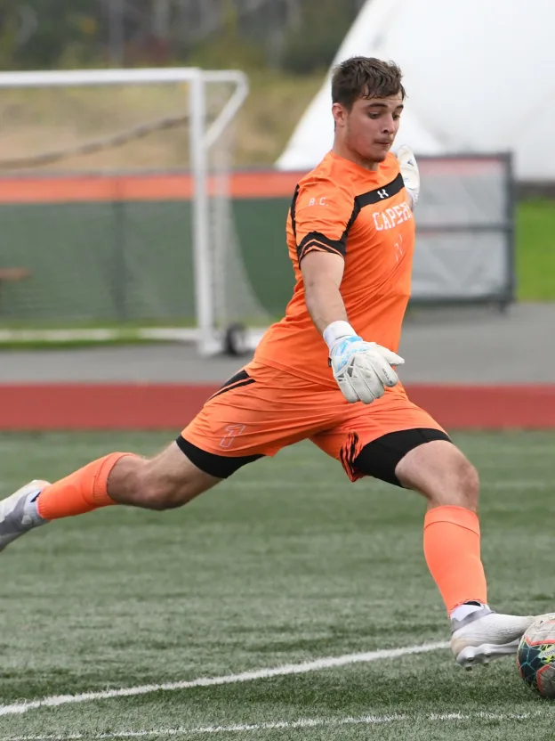 Wanderers sign goalkeeper Daniel Clarke to U SPORTS Contract